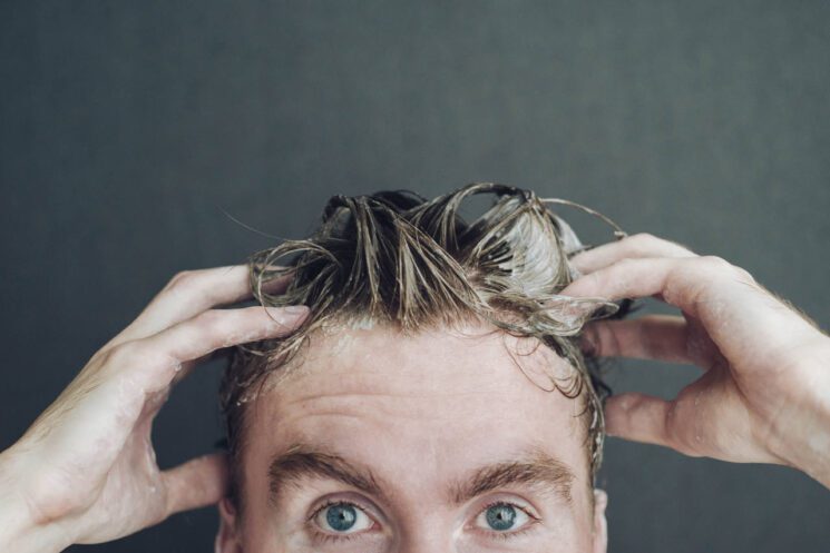 The Dos and Don’Ts of Wearing a Toupee for Men: 7 Tips to Know - Pixel ...